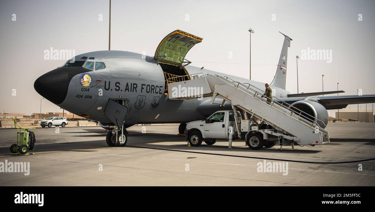 A KC-135 Stratotanker assigned to the 349th Expeditionary Refueling ...