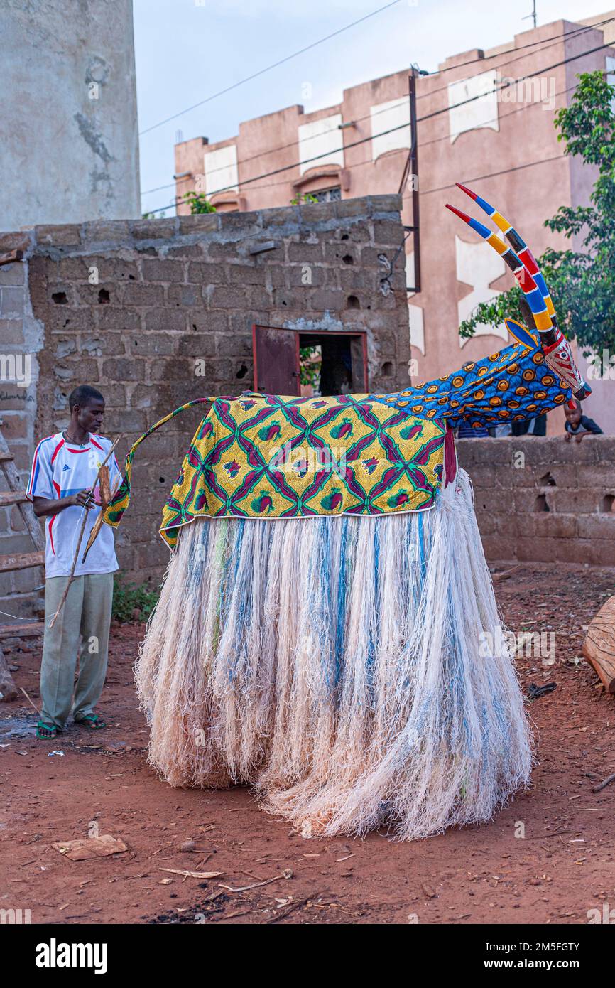 Traditional Malian Puppeteers : The puppet personifies an antelope ...