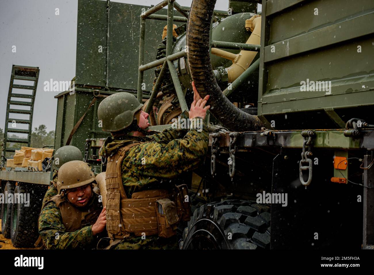 Marines with 6th Engineer Support Battalion Company B, 4th Marine ...