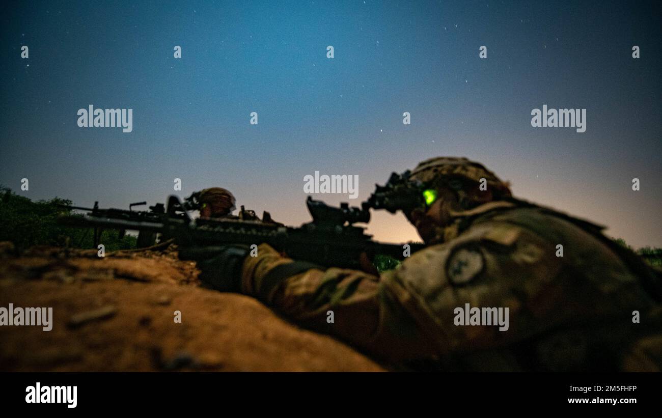 Soldiers from Bravo Company, 29th Brigade Engineer Battalion, 3rd ...