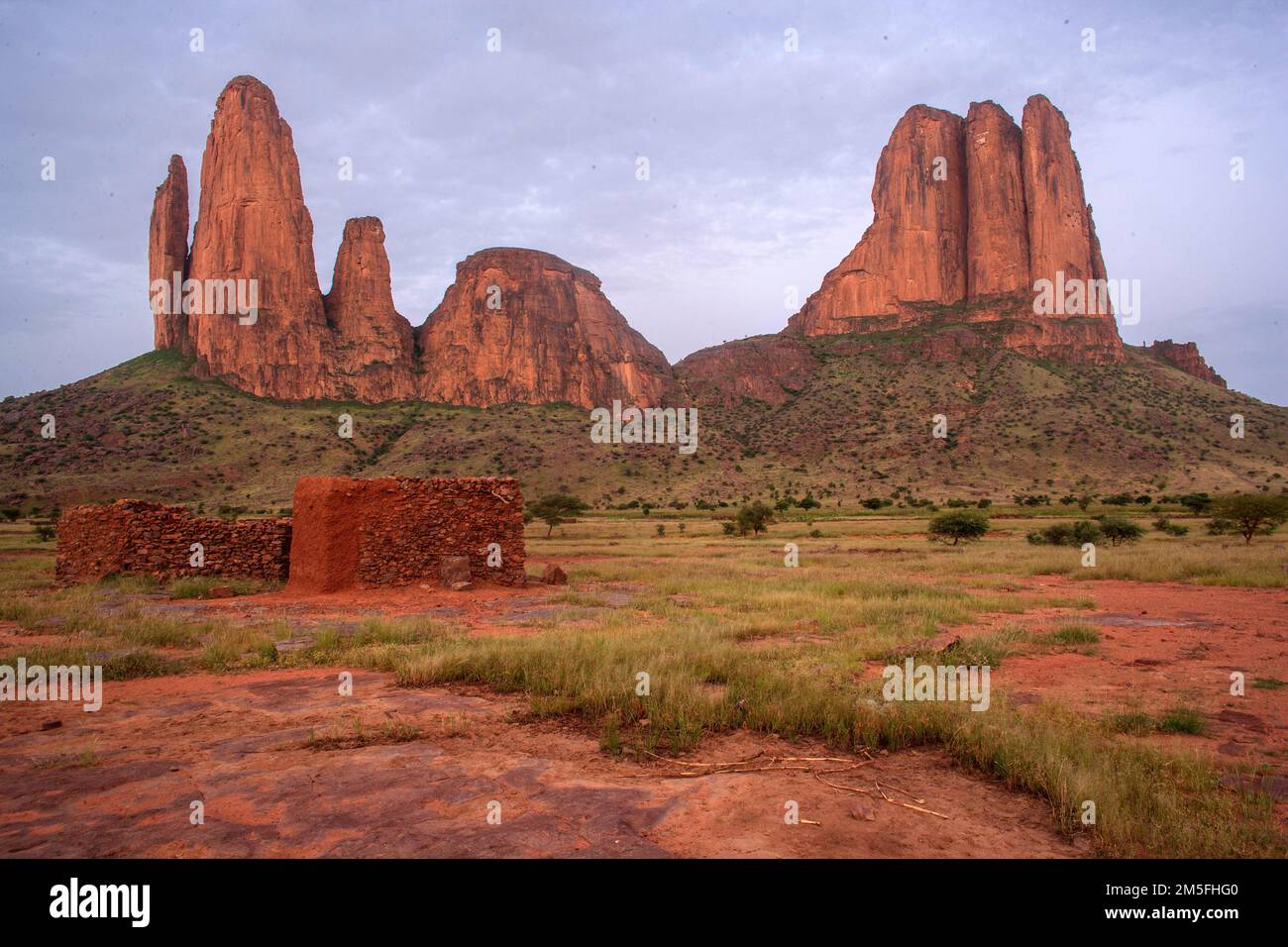 Landscape view of the Monument Valley of Mali with the Main de Fatima ...