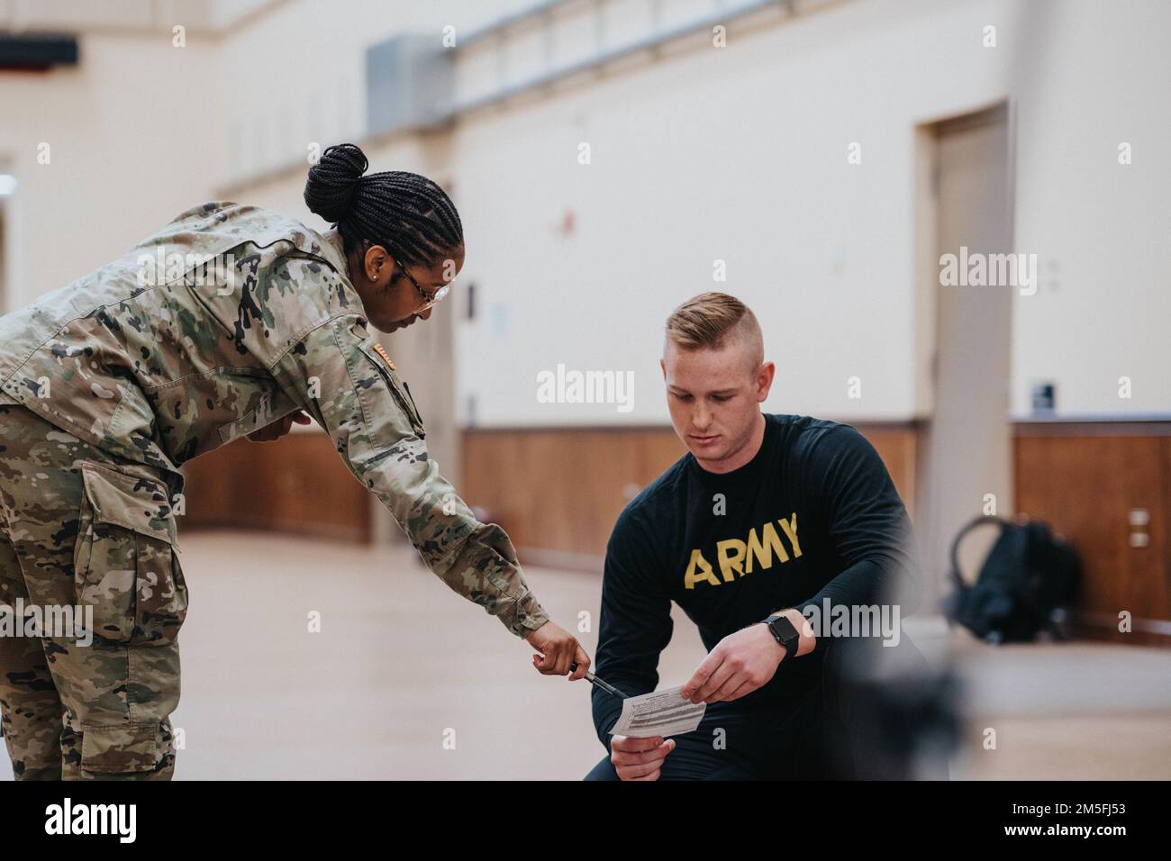 Military communications procedures hi-res stock photography and images ...