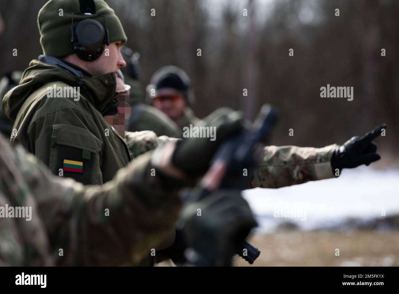 U.S. Special Operations Forces members with 10th Special Forces Group ...