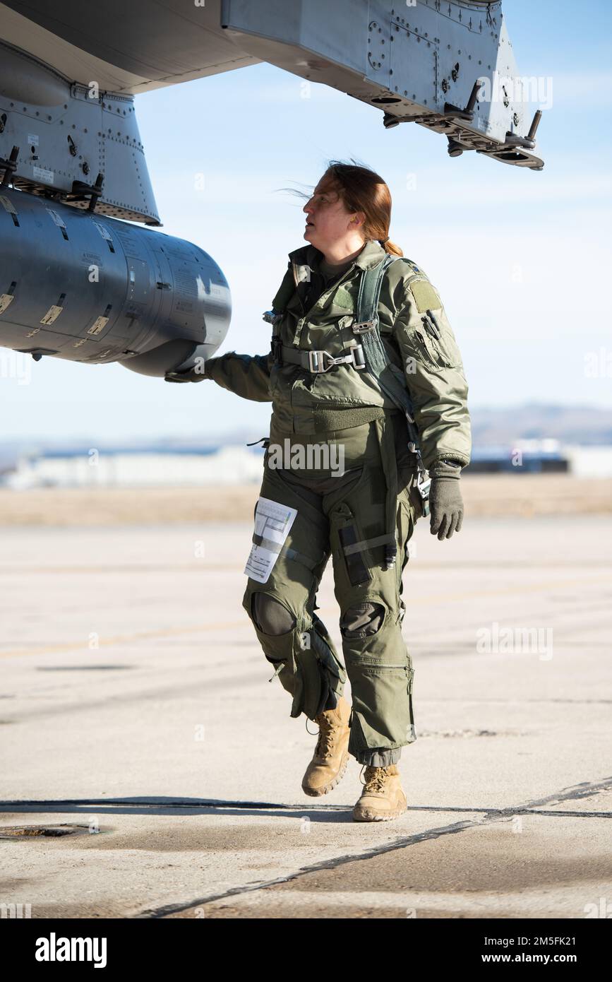 Lt. Col. Jennifer Ovanek, an A-10 Thunderbolt II pilot with the Idaho ...