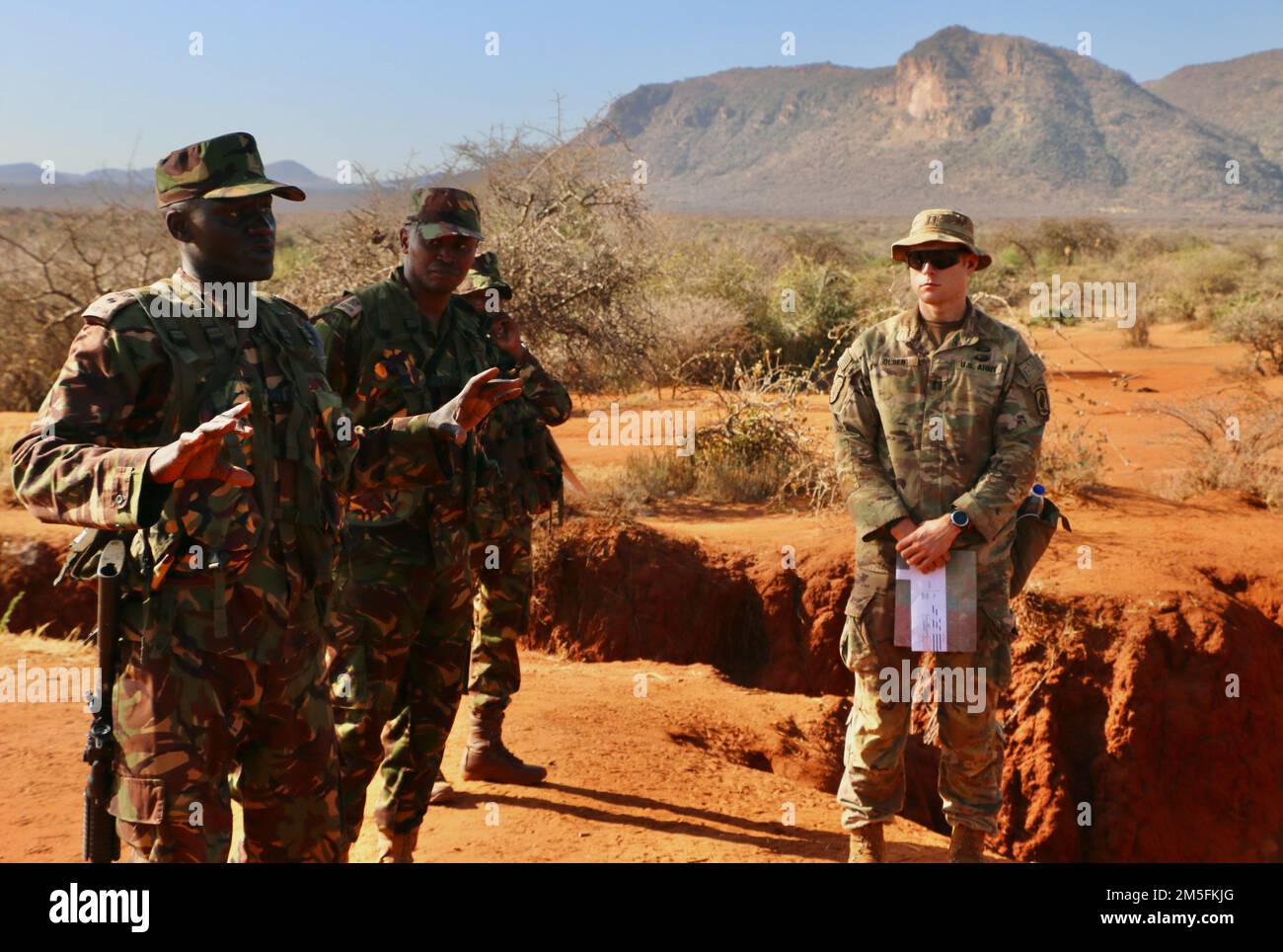 Kenyan defence force hi-res stock photography and images - Alamy