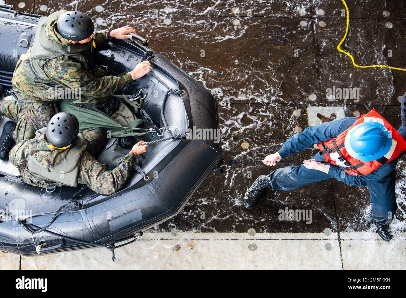 U s navy sailors battalion hi-res stock photography and images - Alamy