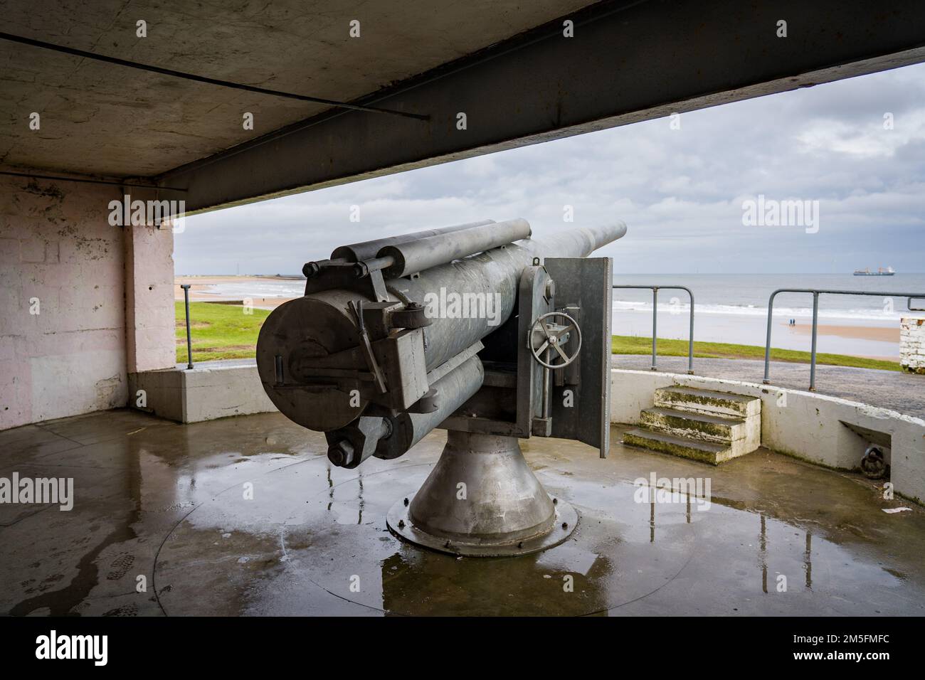 Replica WWII gun emplacement in Blyth, Northumberland restored as it ...