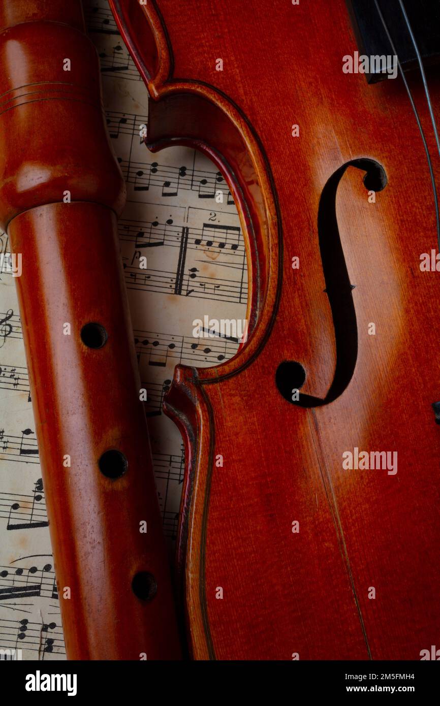 Old Violin And Flute Still Life Stock Photo - Alamy