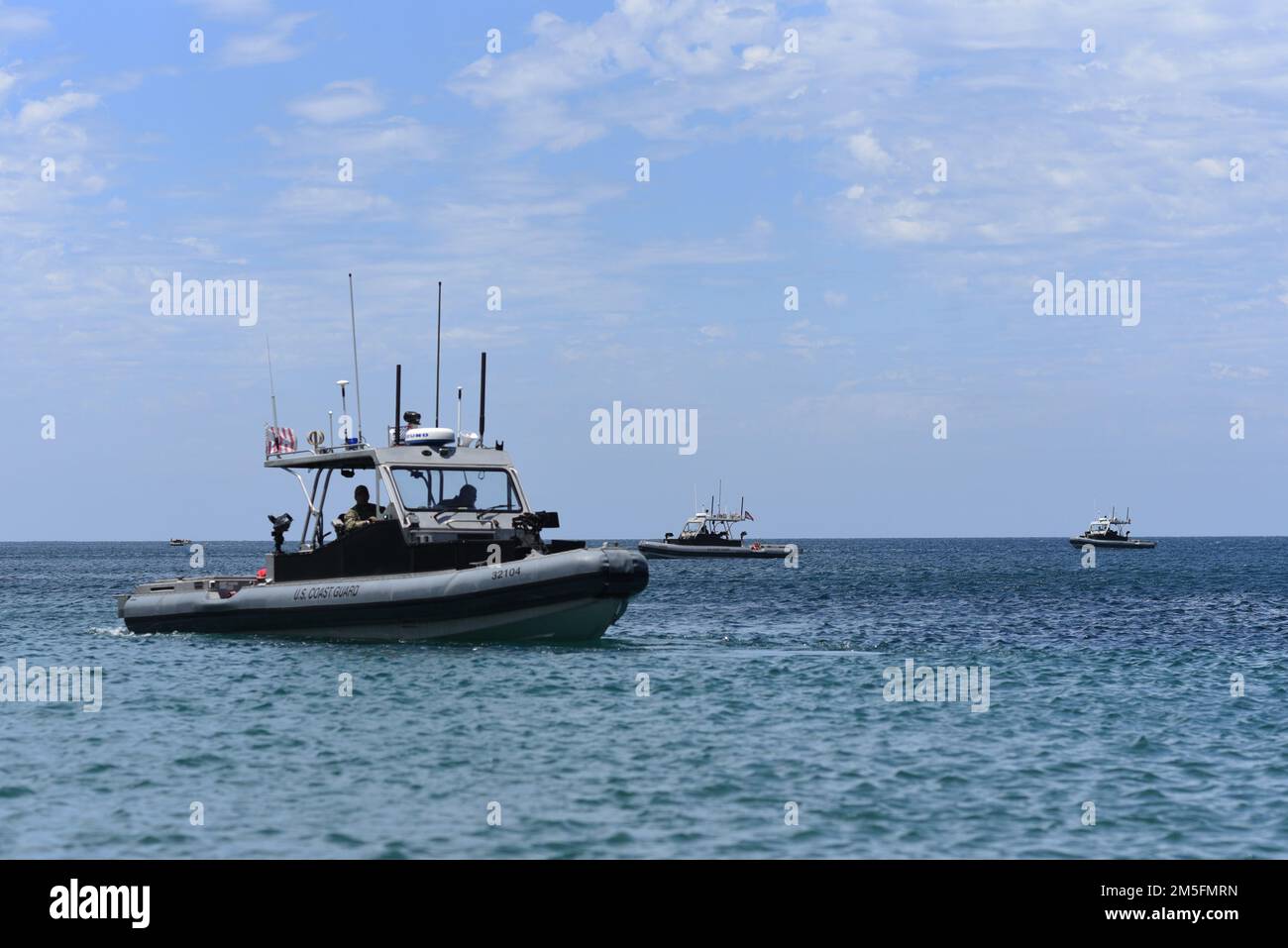 U.S. Coast Guard Port Security Unit (PSU) 311 members and U.S. Navy ...
