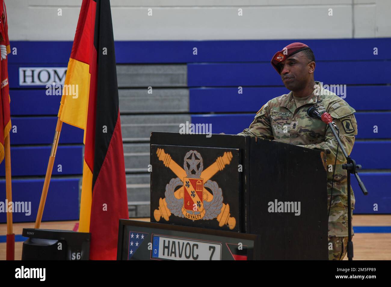 1st Sgt. Travis Stoddard, outgoing Headquarters Battery 1st Sgt., gives ...