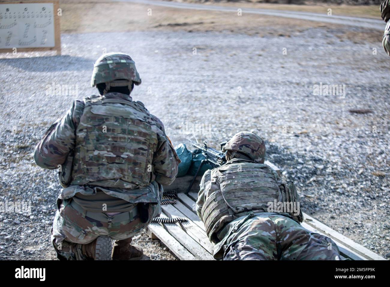 Soldiers from 2-227th Aviation Regiment, 1ACB conduct M249 ...