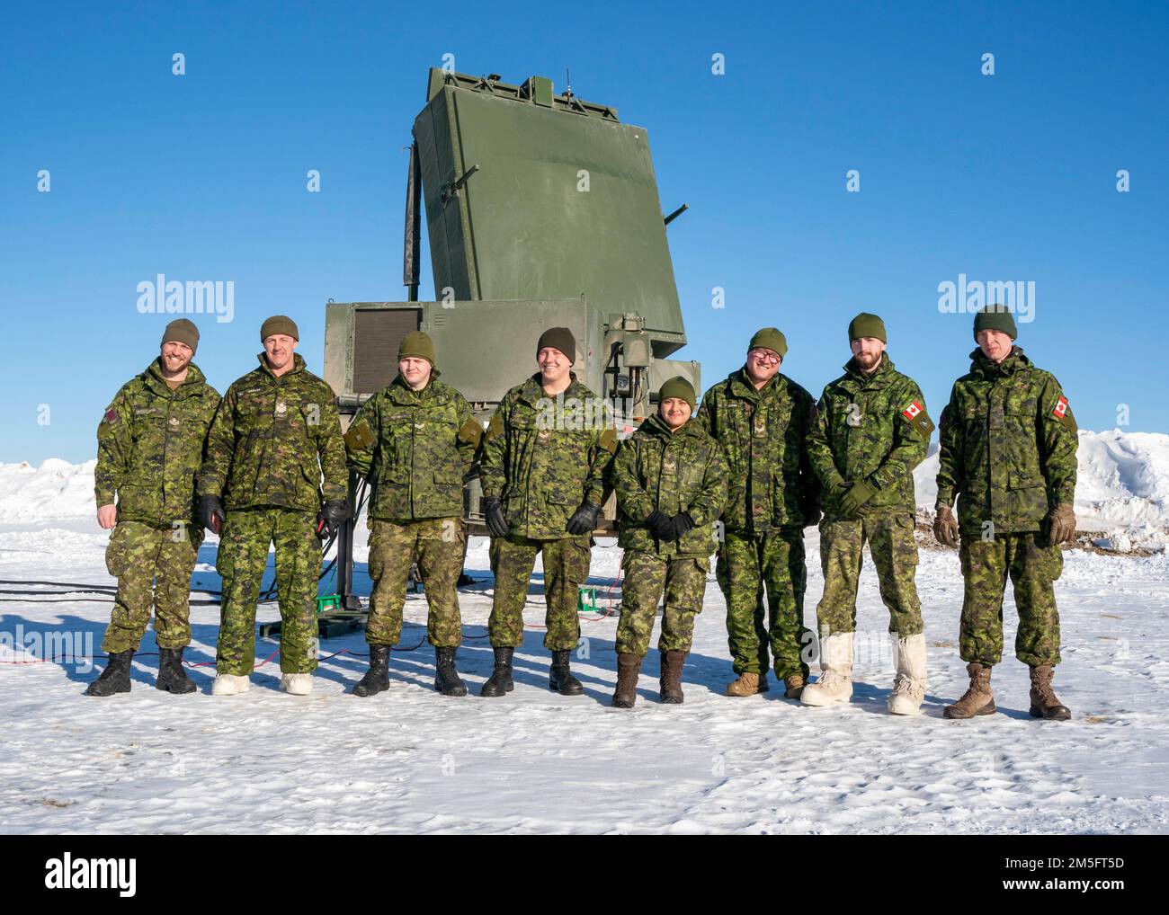 Canadian army arctic hi-res stock photography and images - Alamy