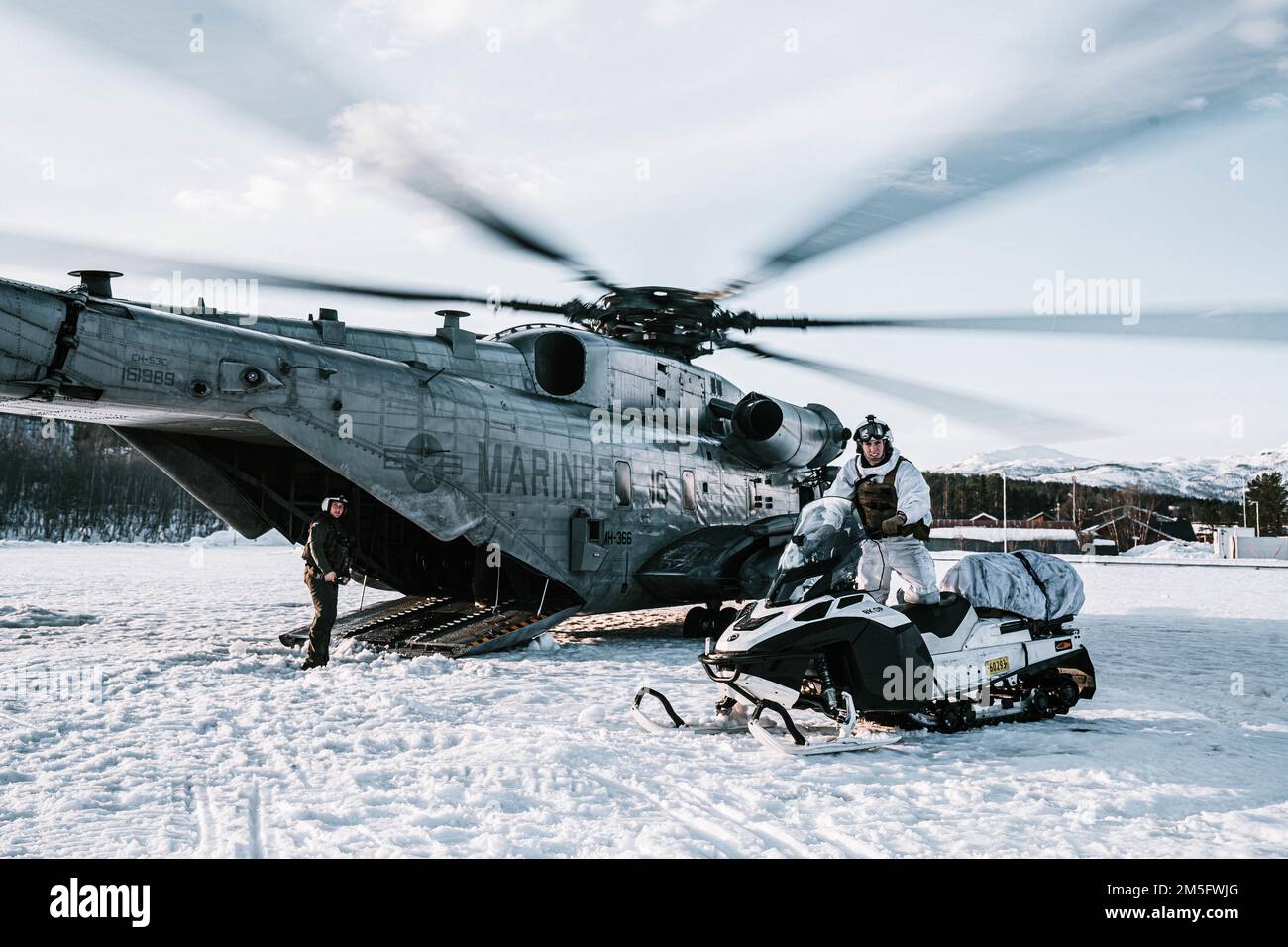 Army snowmobile hi-res stock photography and images - Alamy