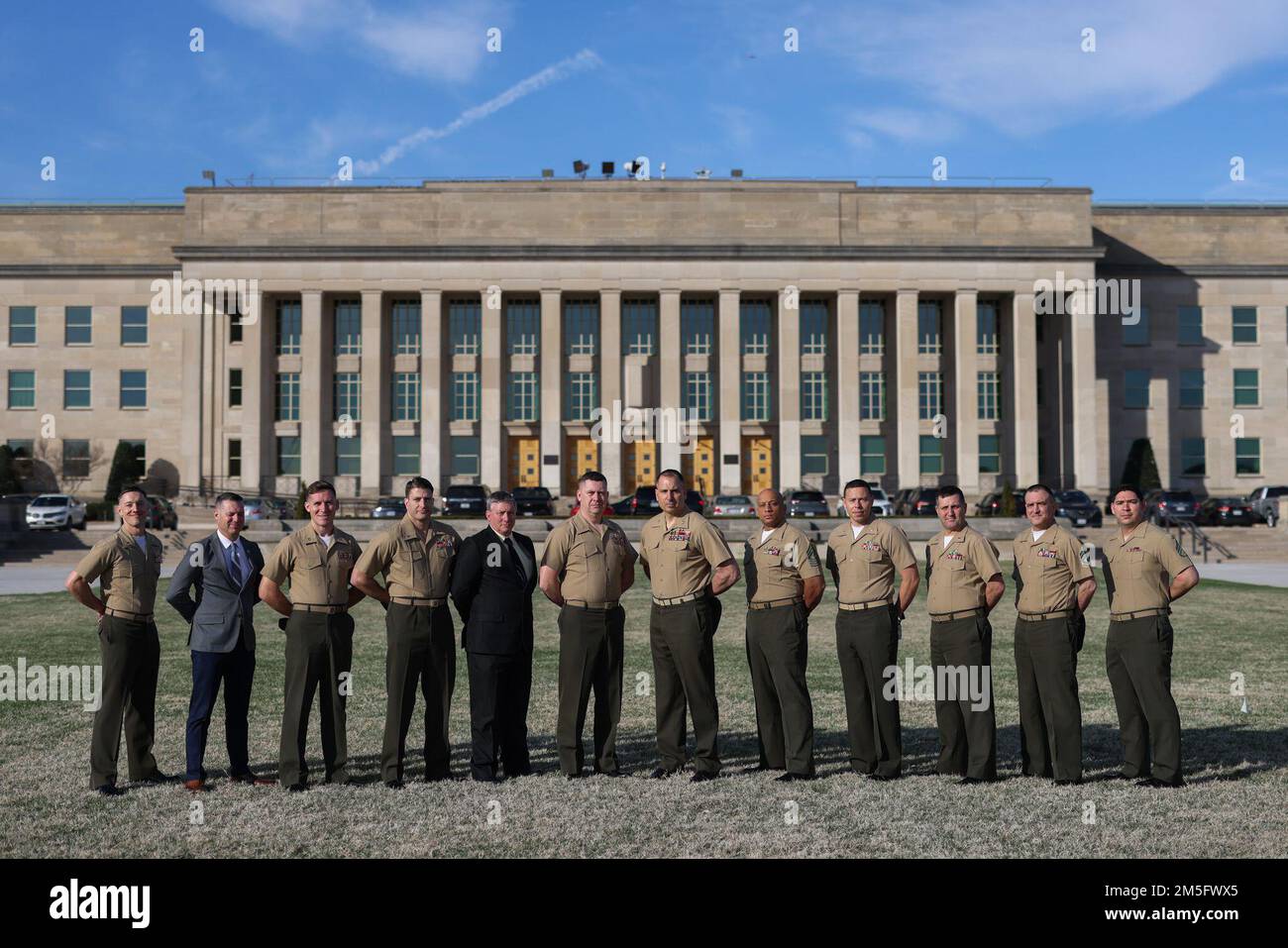 The Marine Corps Installations Command (MCICOM) Information Technology ...