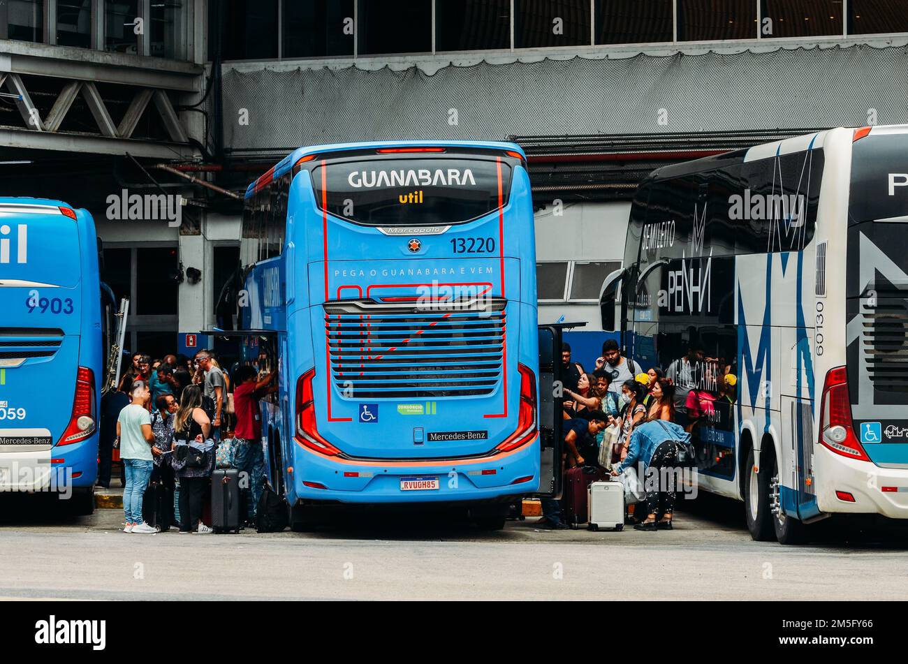 Rio bus terminal hi-res stock photography and images - Alamy