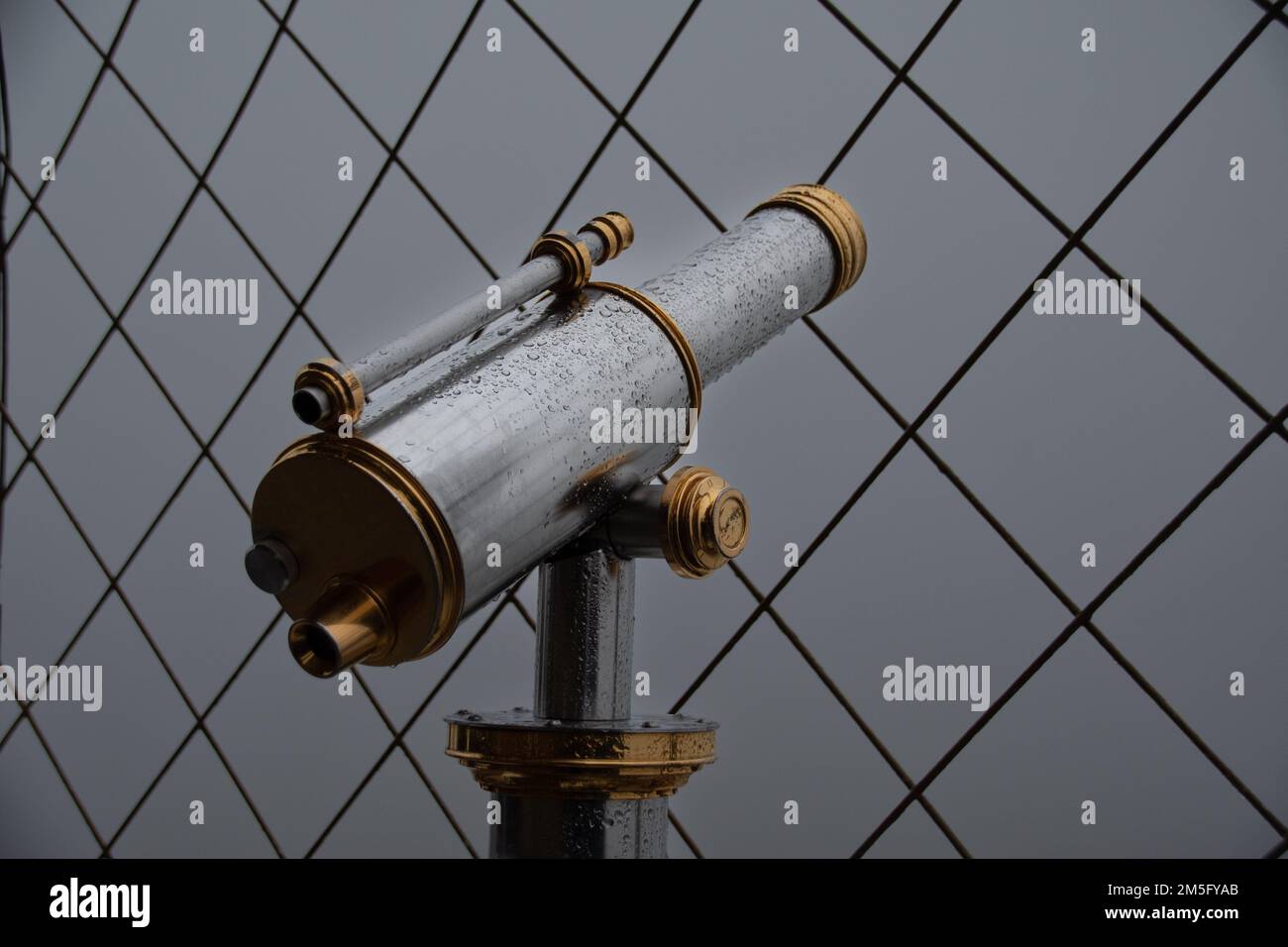 Telescope on the Eiffel Tower Stock Photo - Alamy