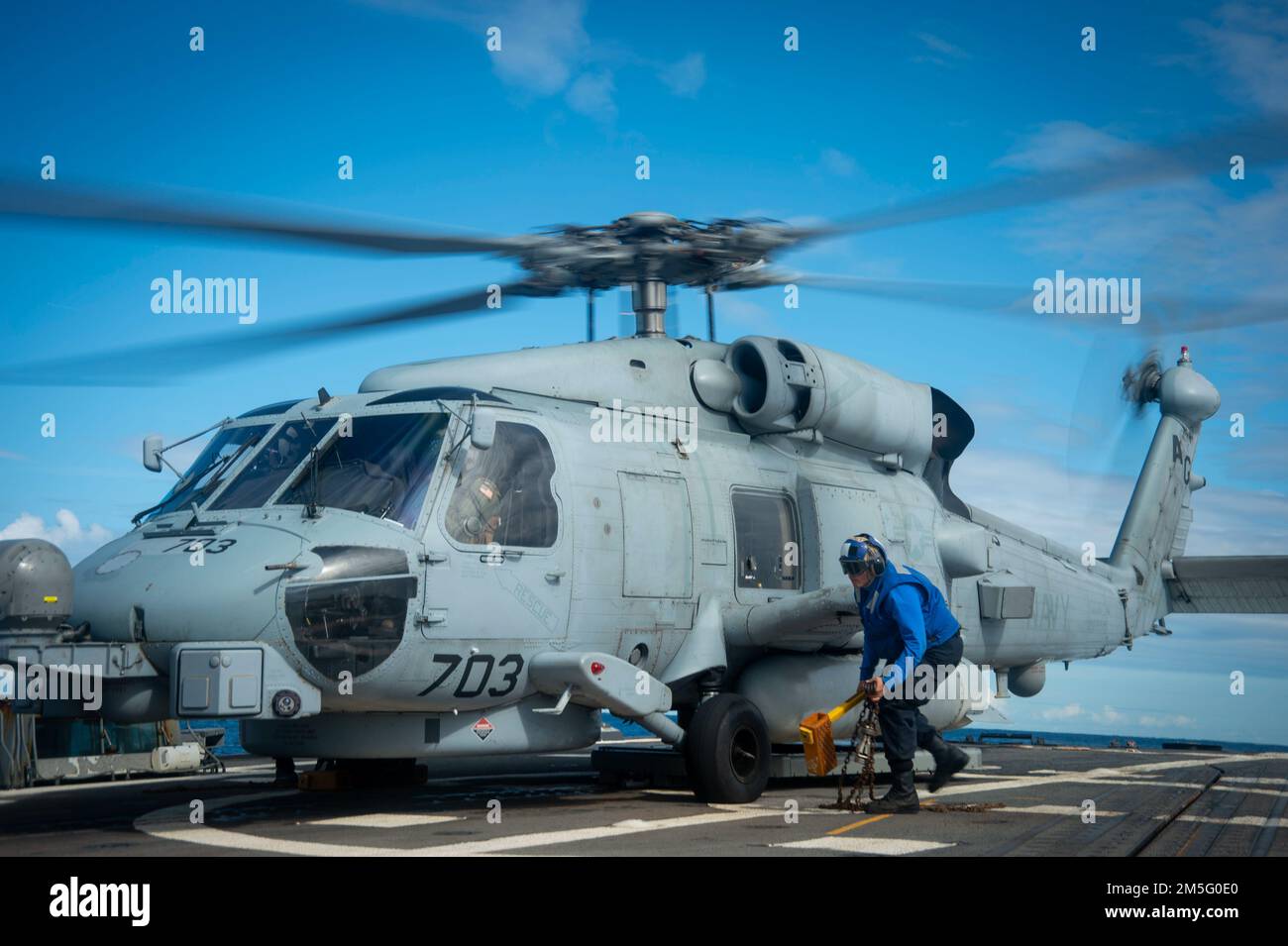 220315-N-FS190-1190 ATLANTIC OCEAN (March 15, 2022) Boatswain’s Mate ...