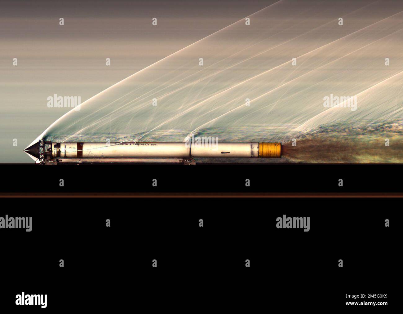 Holloman high speed test track hhstt hi-res stock photography and ...