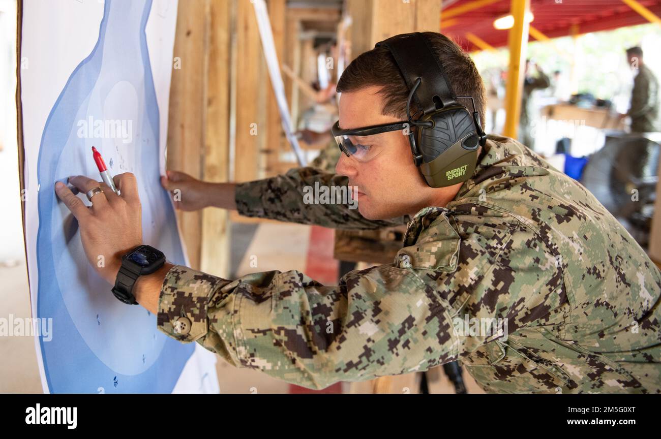 (220315-N-OI810-0399) KEY WEST, Florida (March 15, 2022) Utilitiesman ...