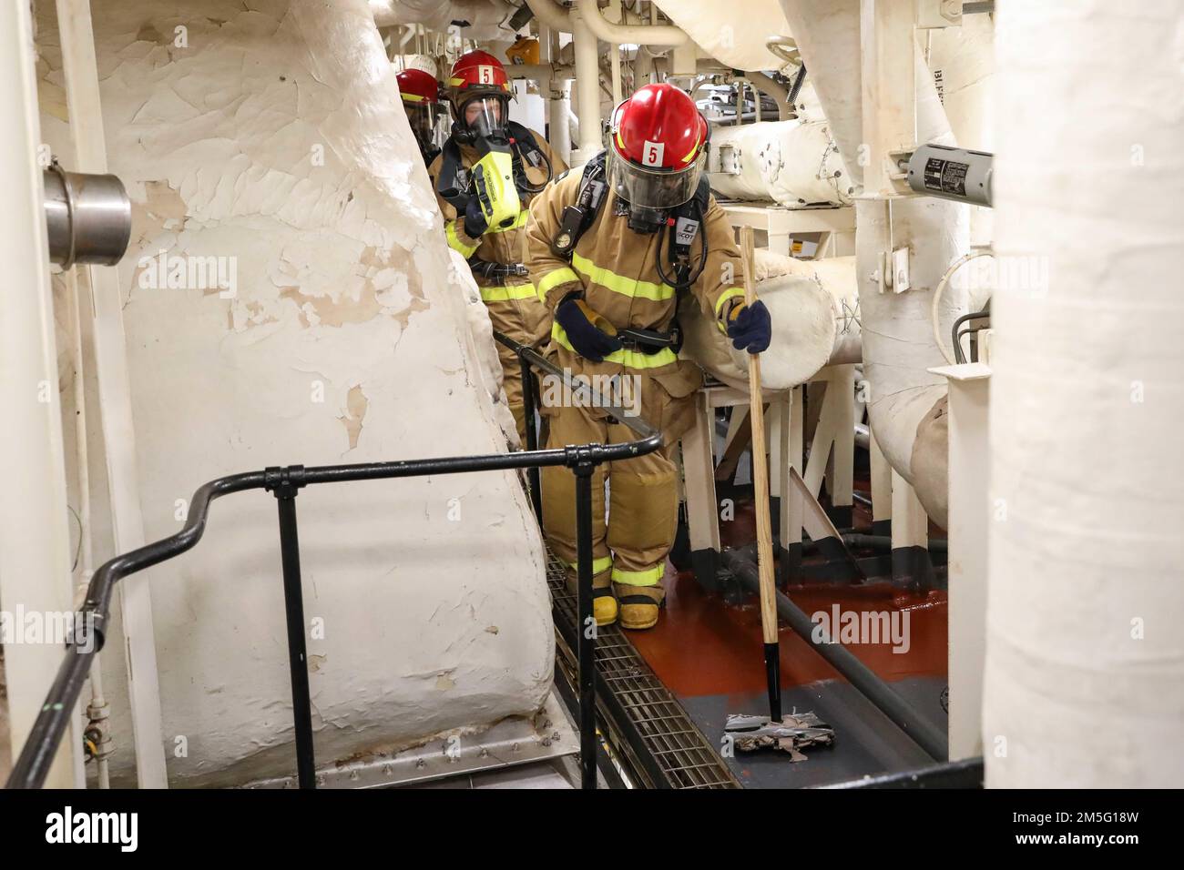 Engine room fire drill hi-res stock photography and images - Alamy