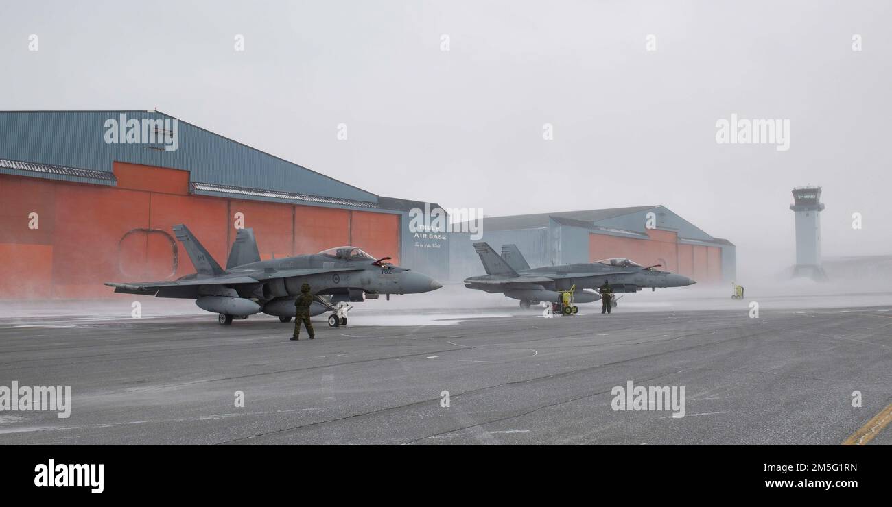 Royal Canadian Air Force CF-18 fighter jets from 425 Squadron prepare ...