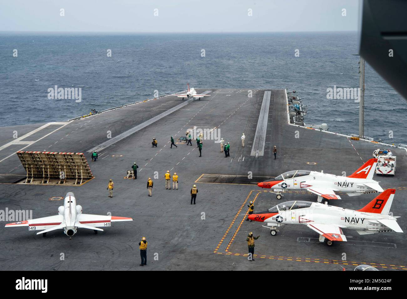 220316-N-DU622-1009 PACIFIC OCEAN (Mar. 16) A T-45C Goshawk from the ...