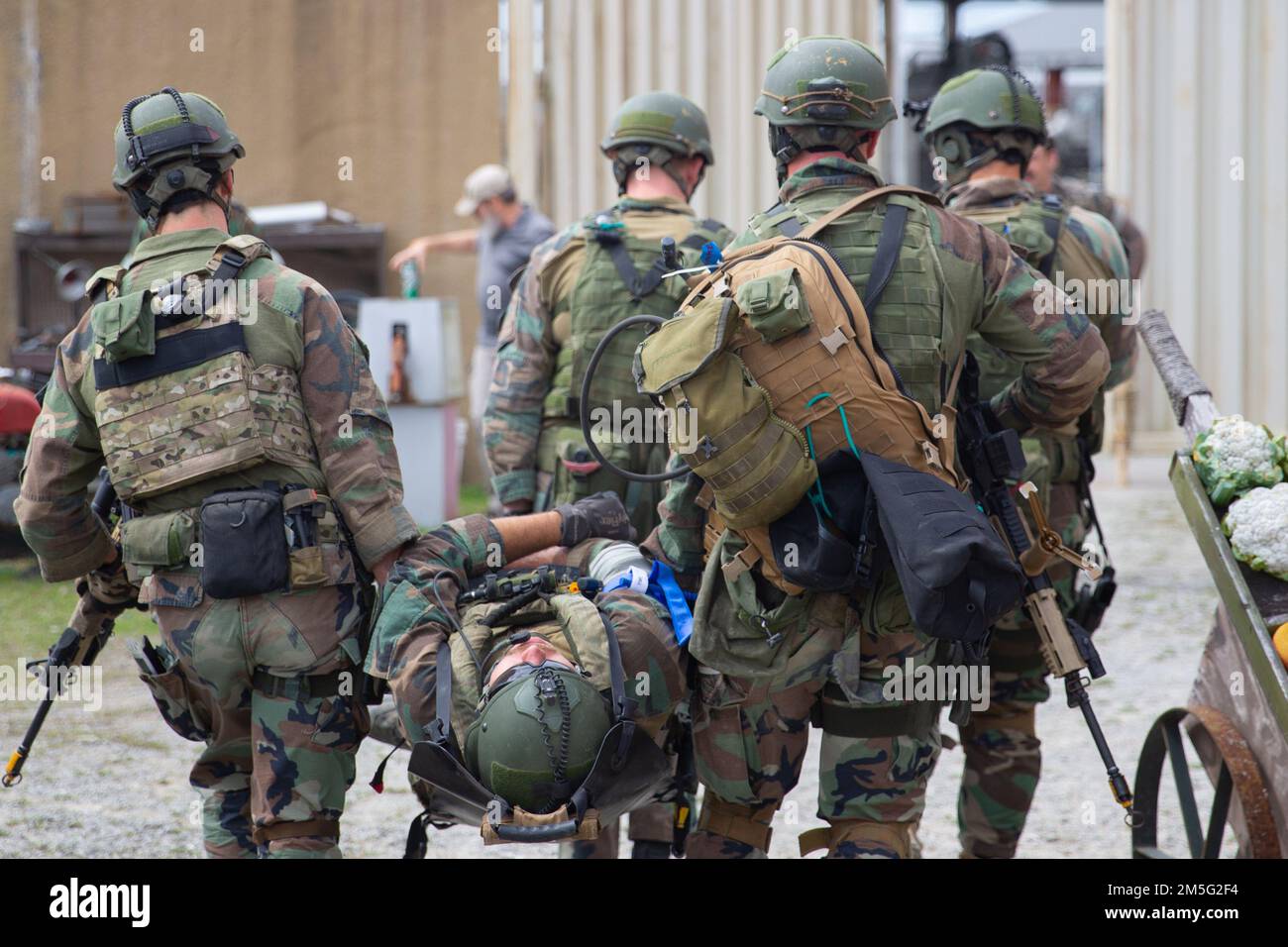 Dutch Marines with Marine Squadron Carib, Netherlands Marine Corps ...