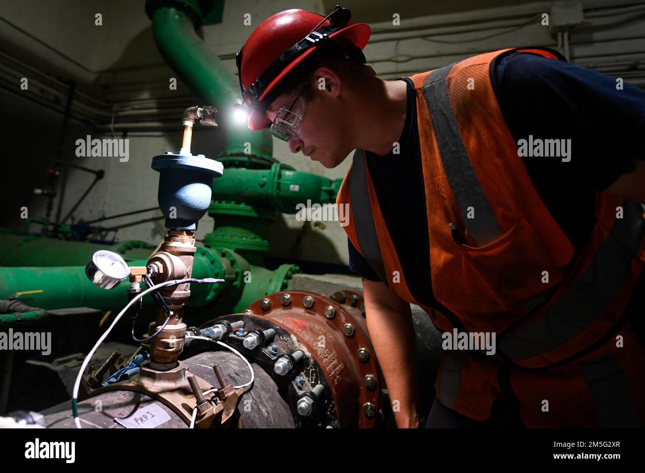 AIEA, Hawaii (March 16, 2022) - Matt Cornman, a Naval Facilities ...