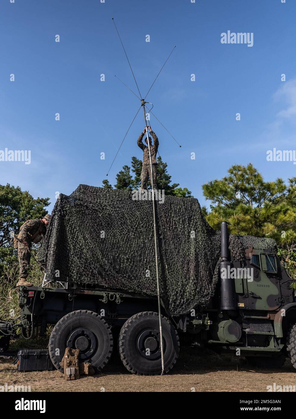 U.S. Marines with Alpha Company, 3d Transportation Battalion, 3d Marine ...
