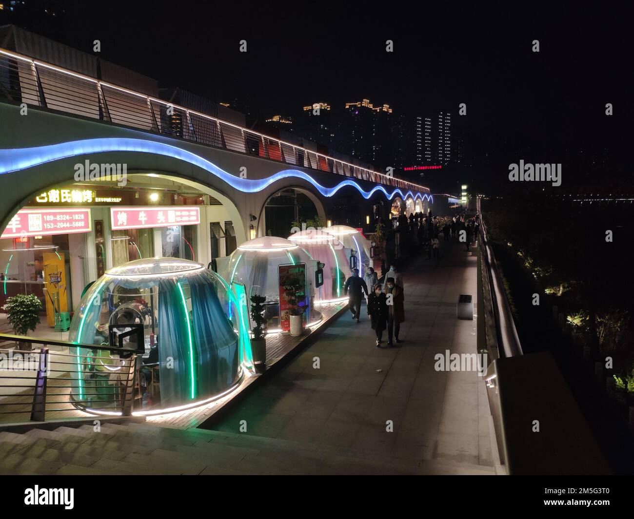 The return-capsule-shaped private rooms of a restaurant attract many ...