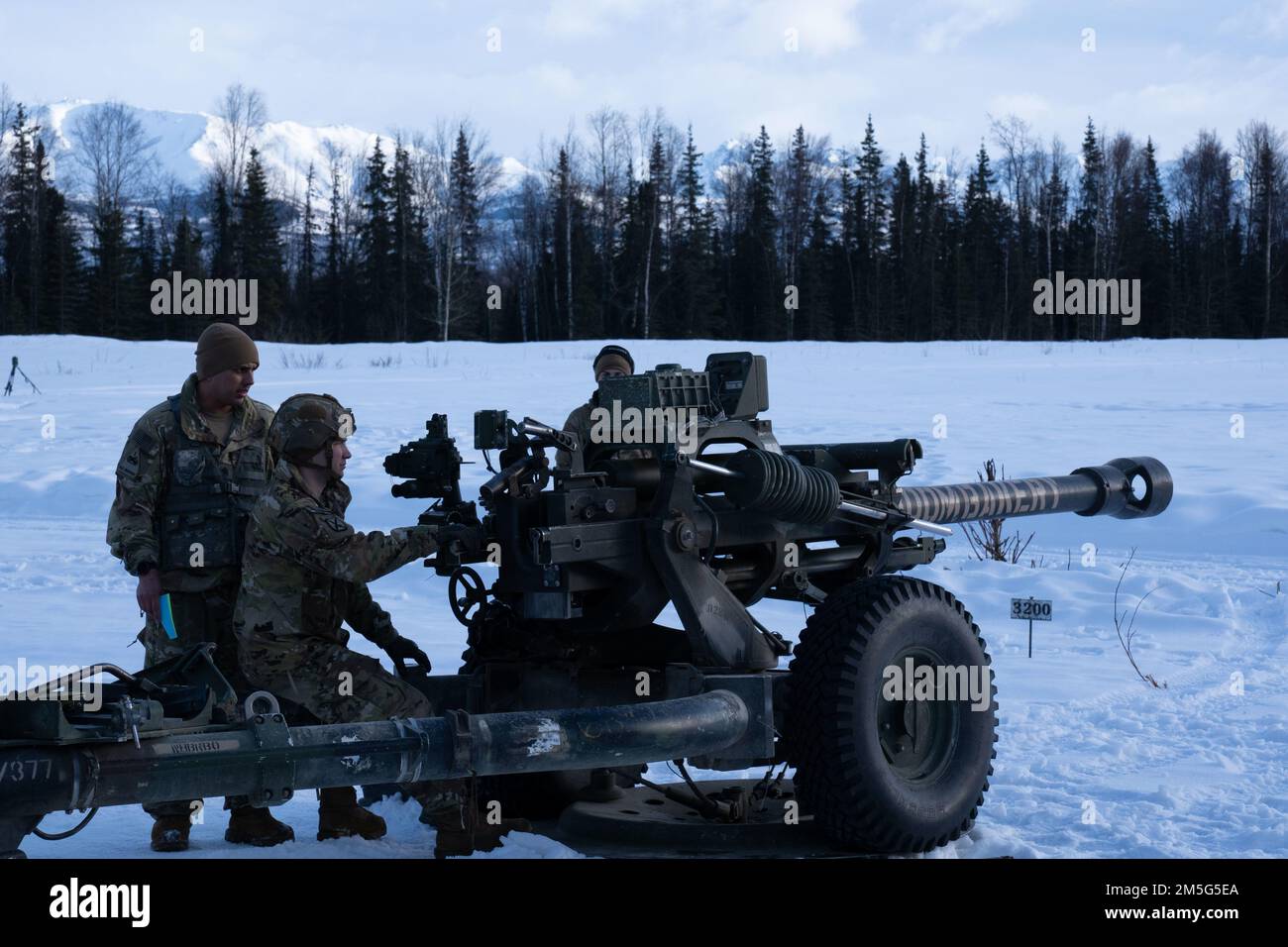 U.S. Army paratroopers with Bravo Battery, 2nd Battalion, 377th Parachute Field Artillery ...