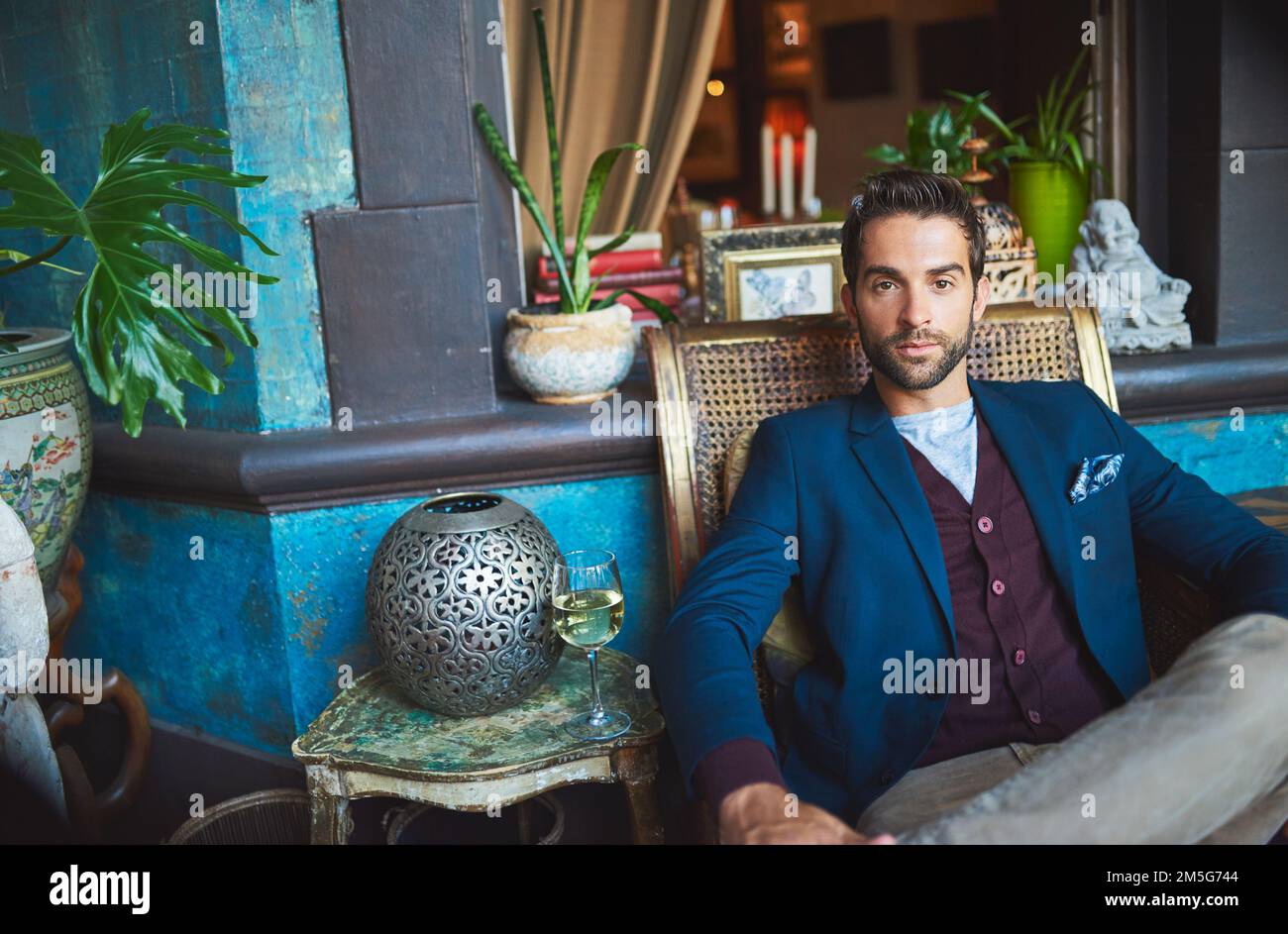 Suave man hi-res stock photography and images - Alamy