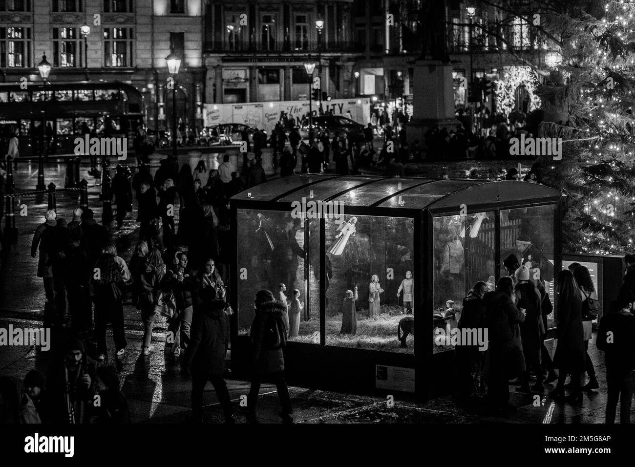London Embankment and around Trafalgar Square at Christmas Stock Photo ...