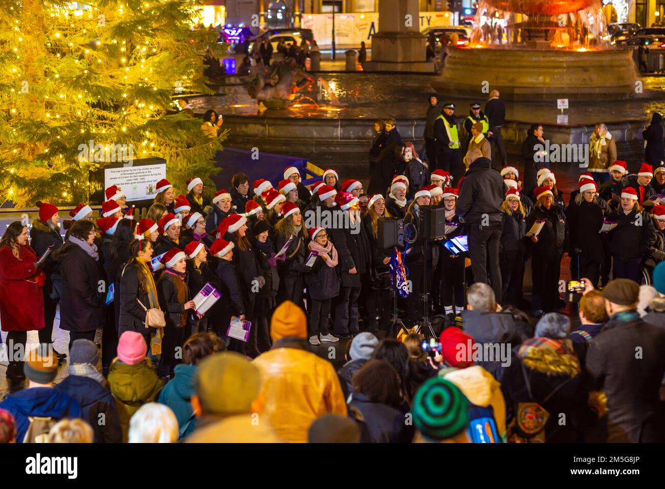 London Embankment and around Trafalgar Square at Christmas Stock Photo ...