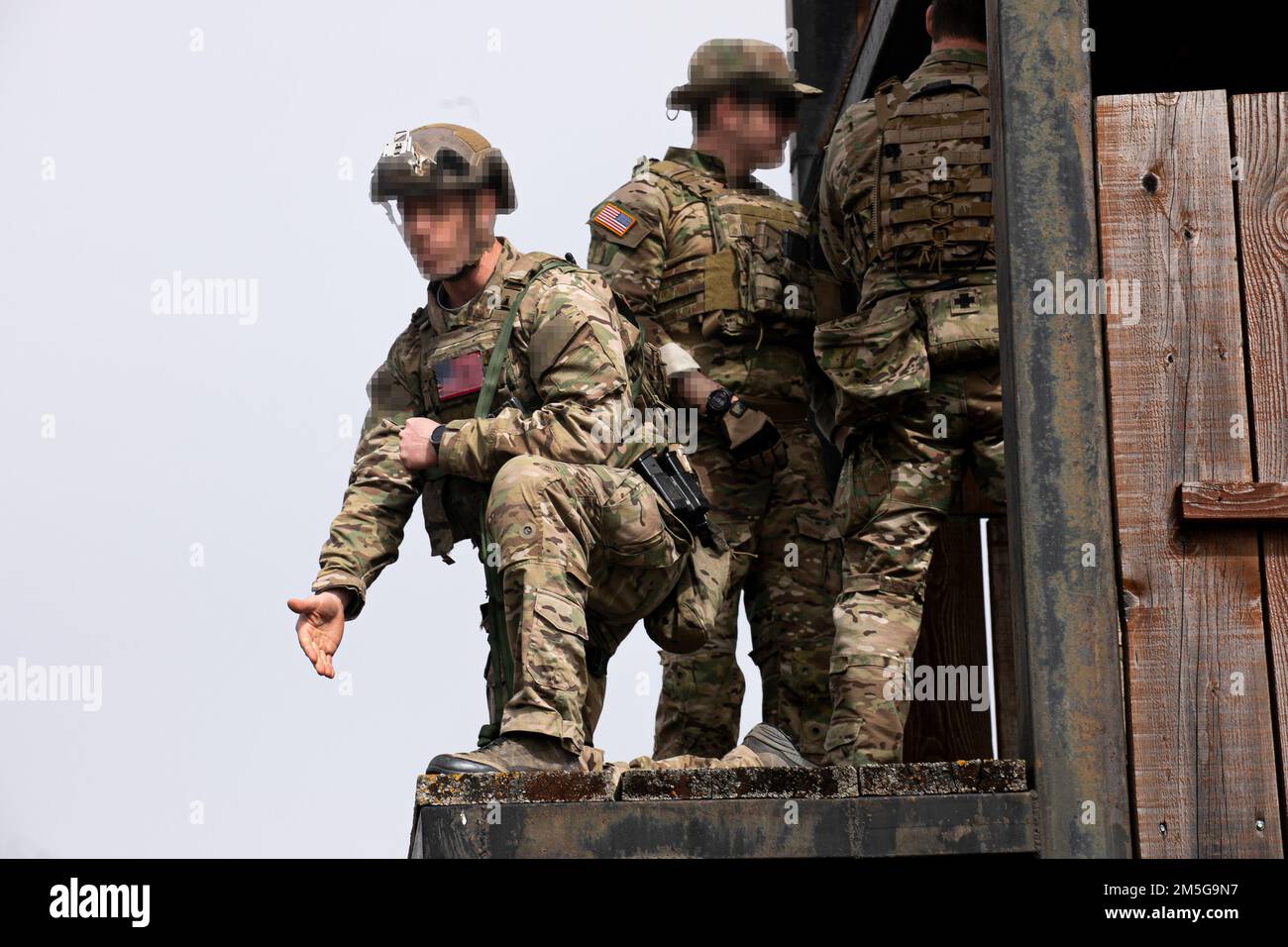 Tactical maneuvering hi-res stock photography and images - Alamy