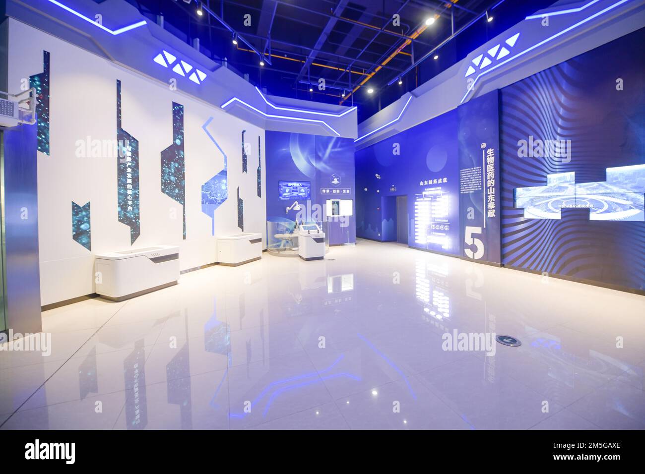 The equipment and exhibits in the new Shandong Science and Technology ...