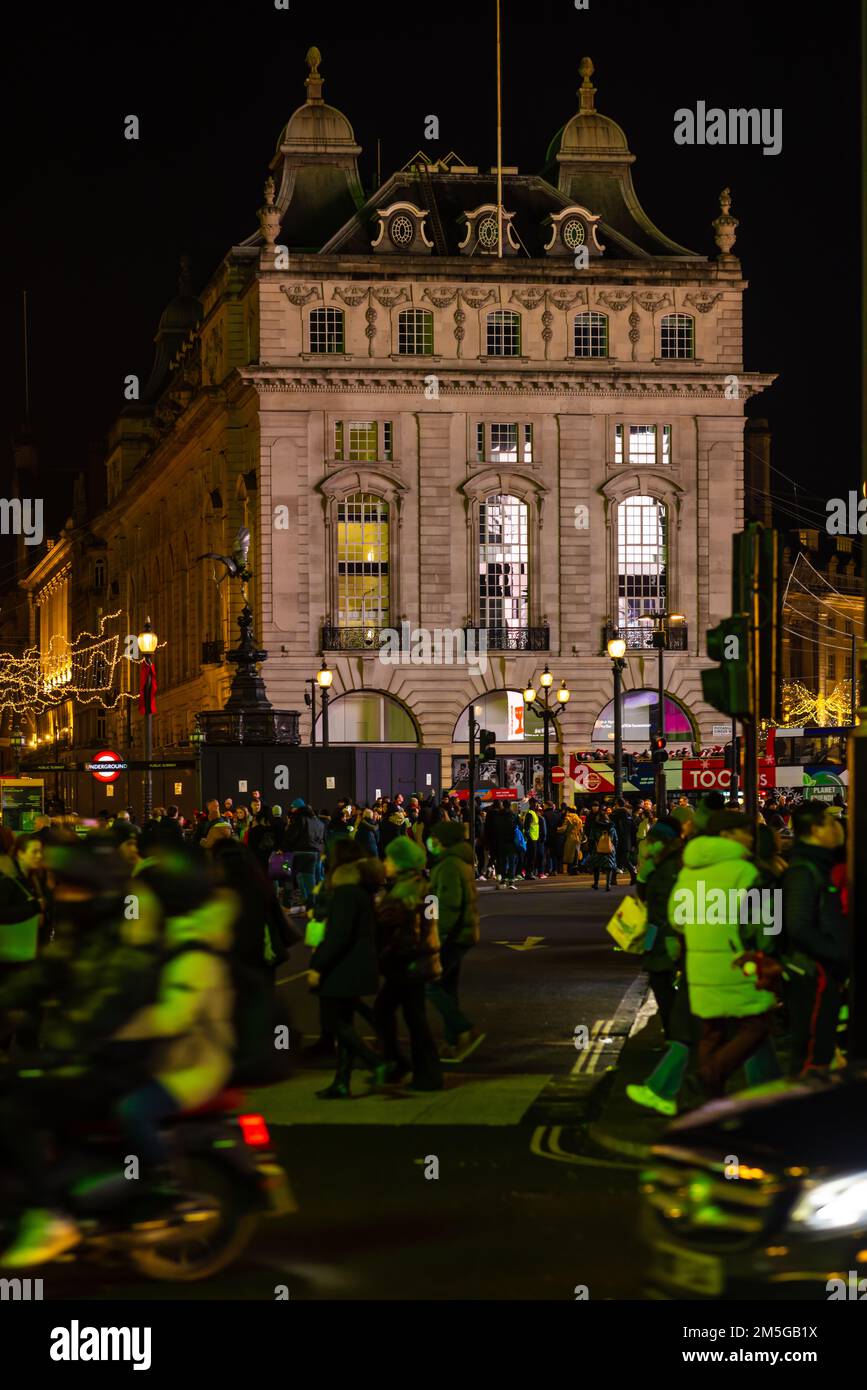 London Embankment and around Trafalgar Square at Christmas Stock Photo ...