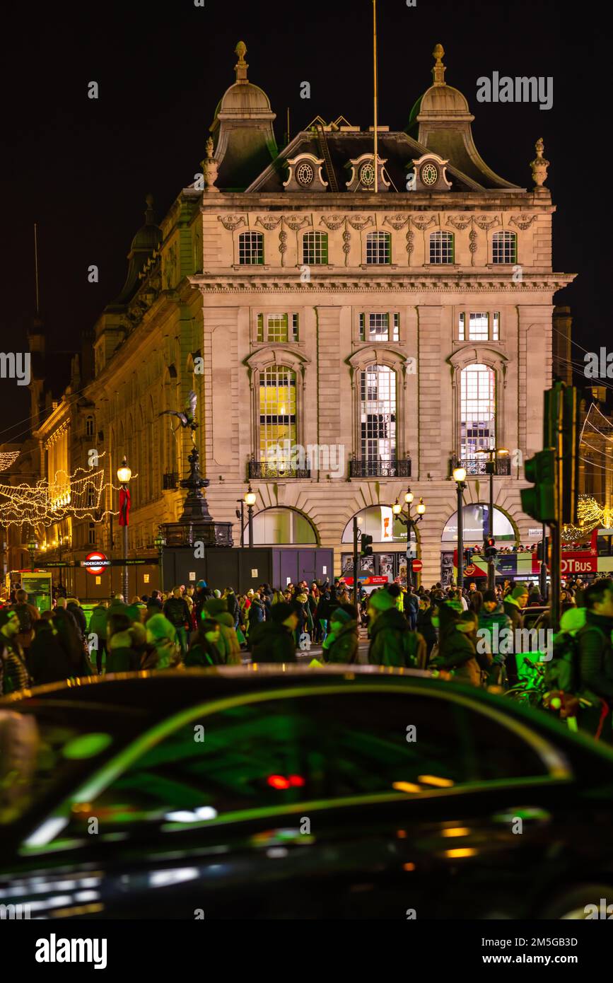 London Embankment and around Trafalgar Square at Christmas Stock Photo ...
