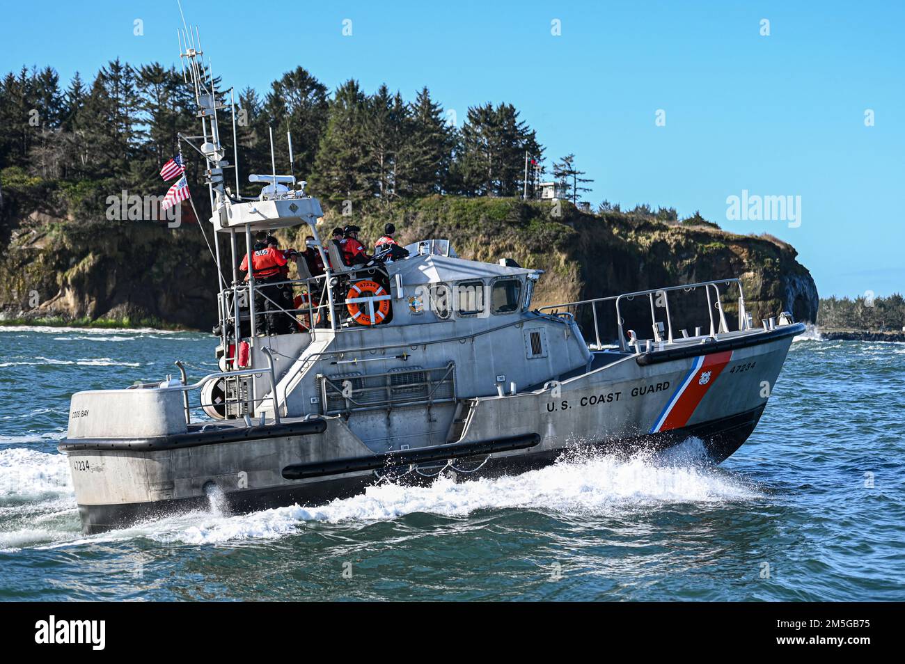 A 47-foot Motor Lifeboat from Coast Guard Station Coos Bay transits the ...