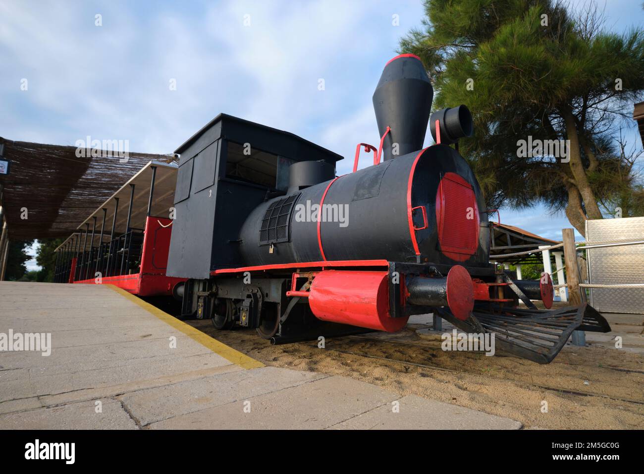 The little tourist train that takes people from the mainland out to ...