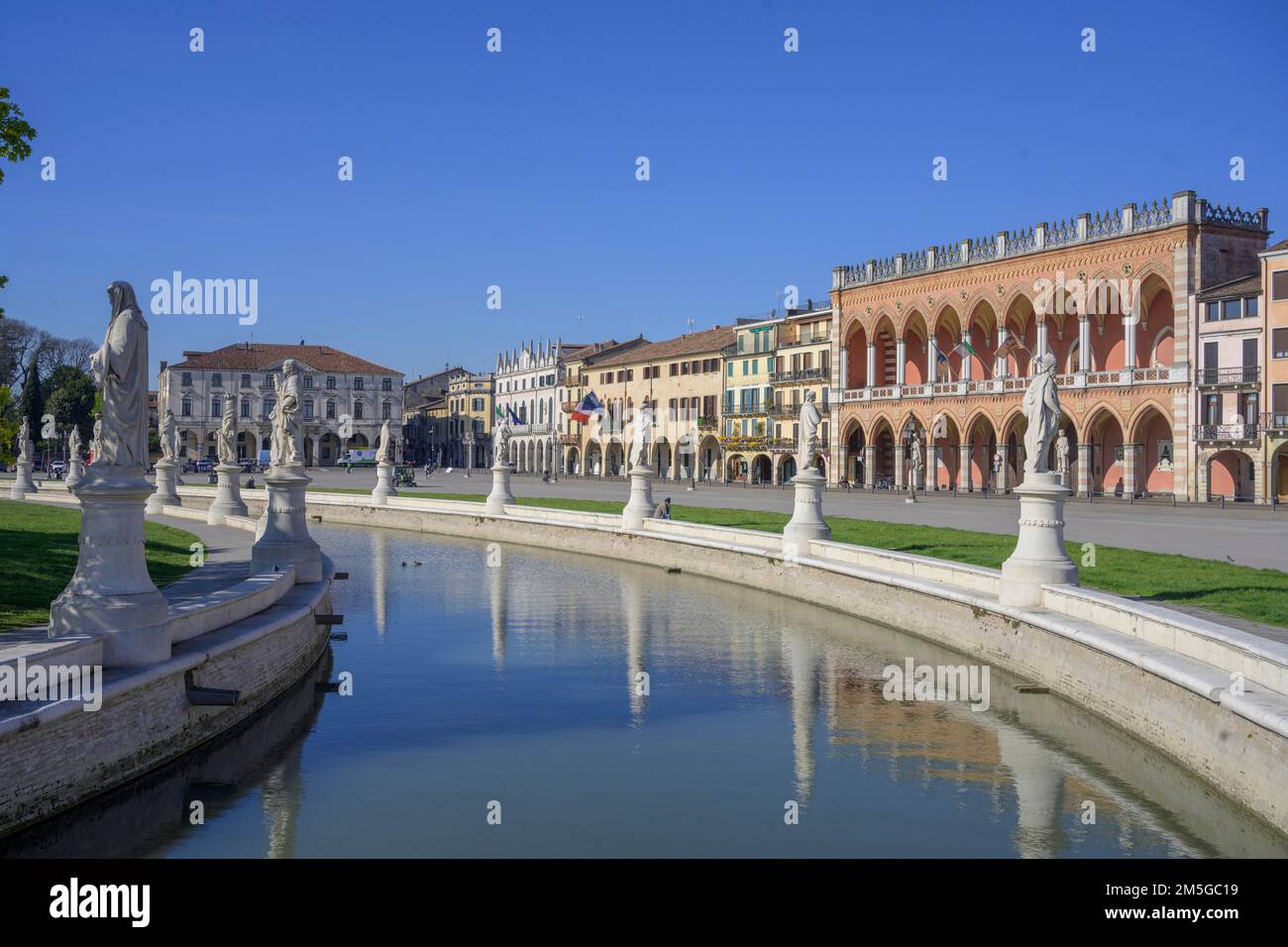 Padua old town hi-res stock photography and images - Alamy