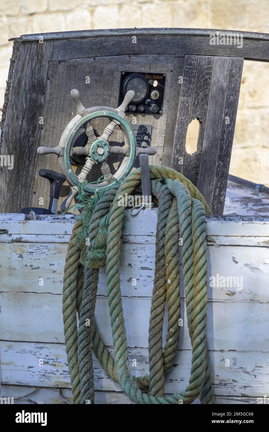 Ropes and steering wheel at a shipwreck, Kuciste, Orebic, Peljesac ...