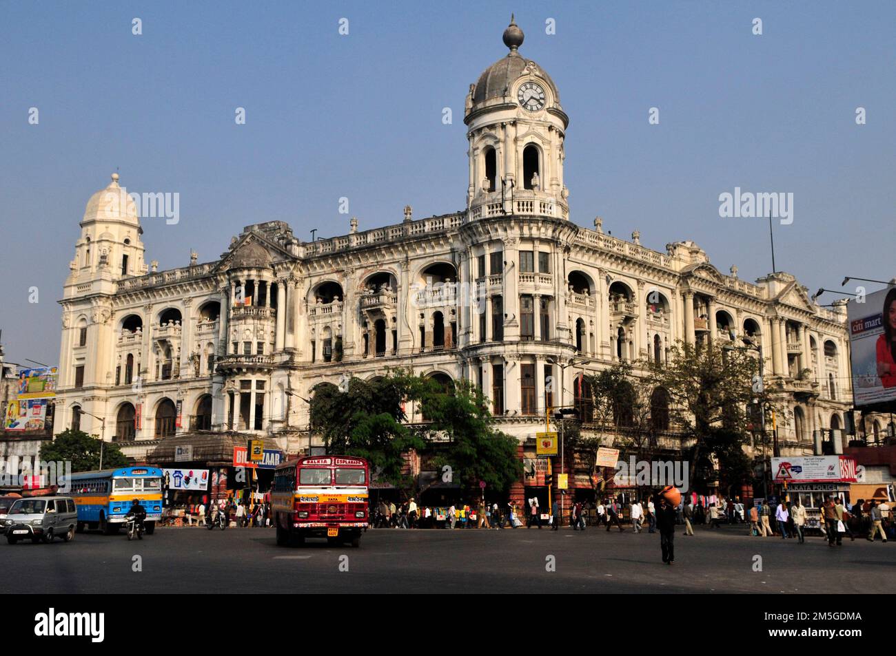 The Metropolitan building on Chowringhee Road in Kolkata, India Stock ...