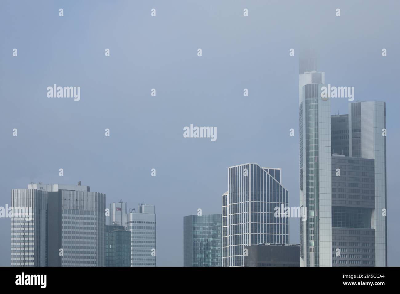 View from Kaiserdom to skyscrapers, Tower with Commerzbank, Skyper ...