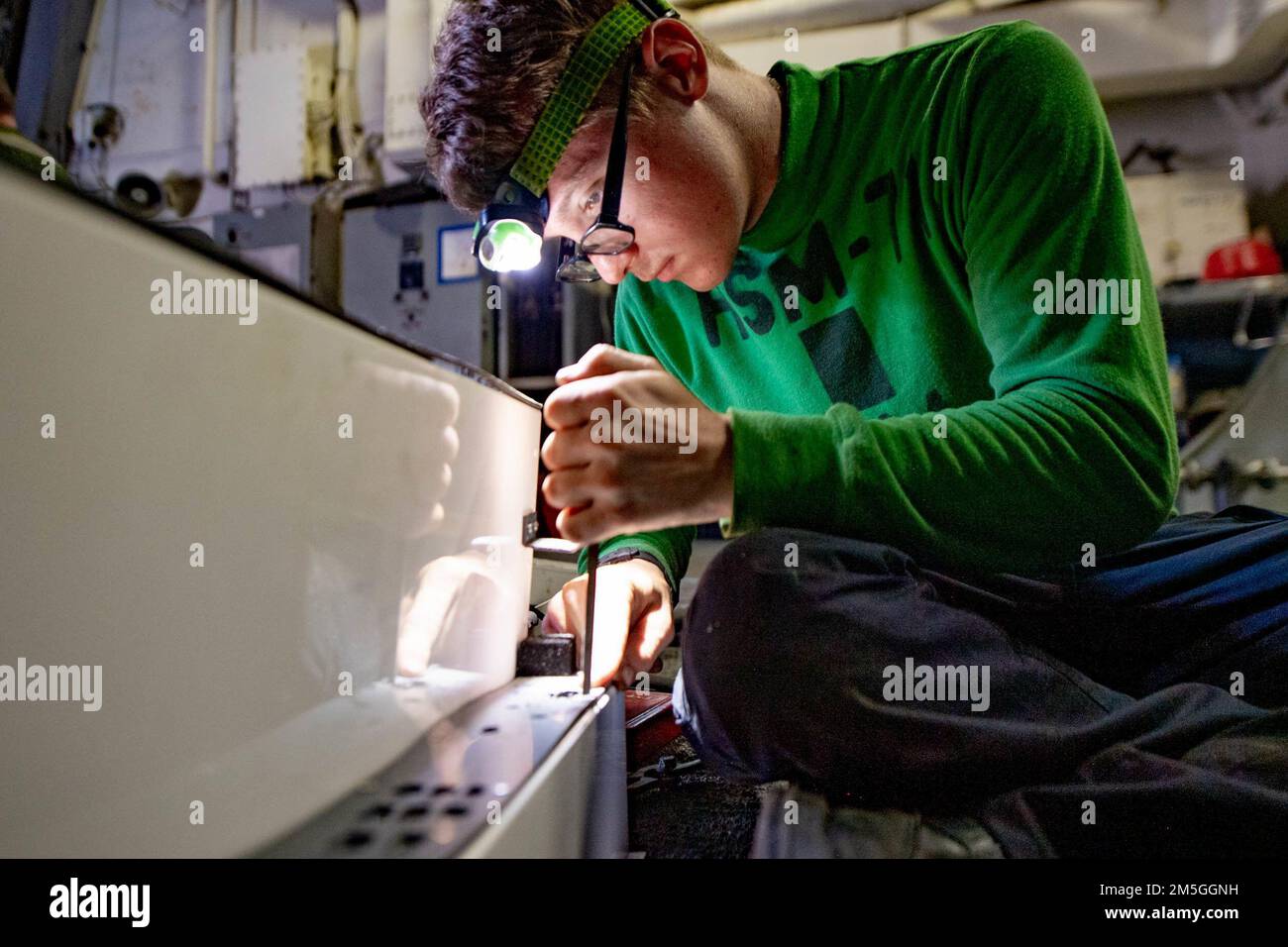 PHILIPPINE SEA (March 17, 2022) Aviation Structural Mechanic Airman ...