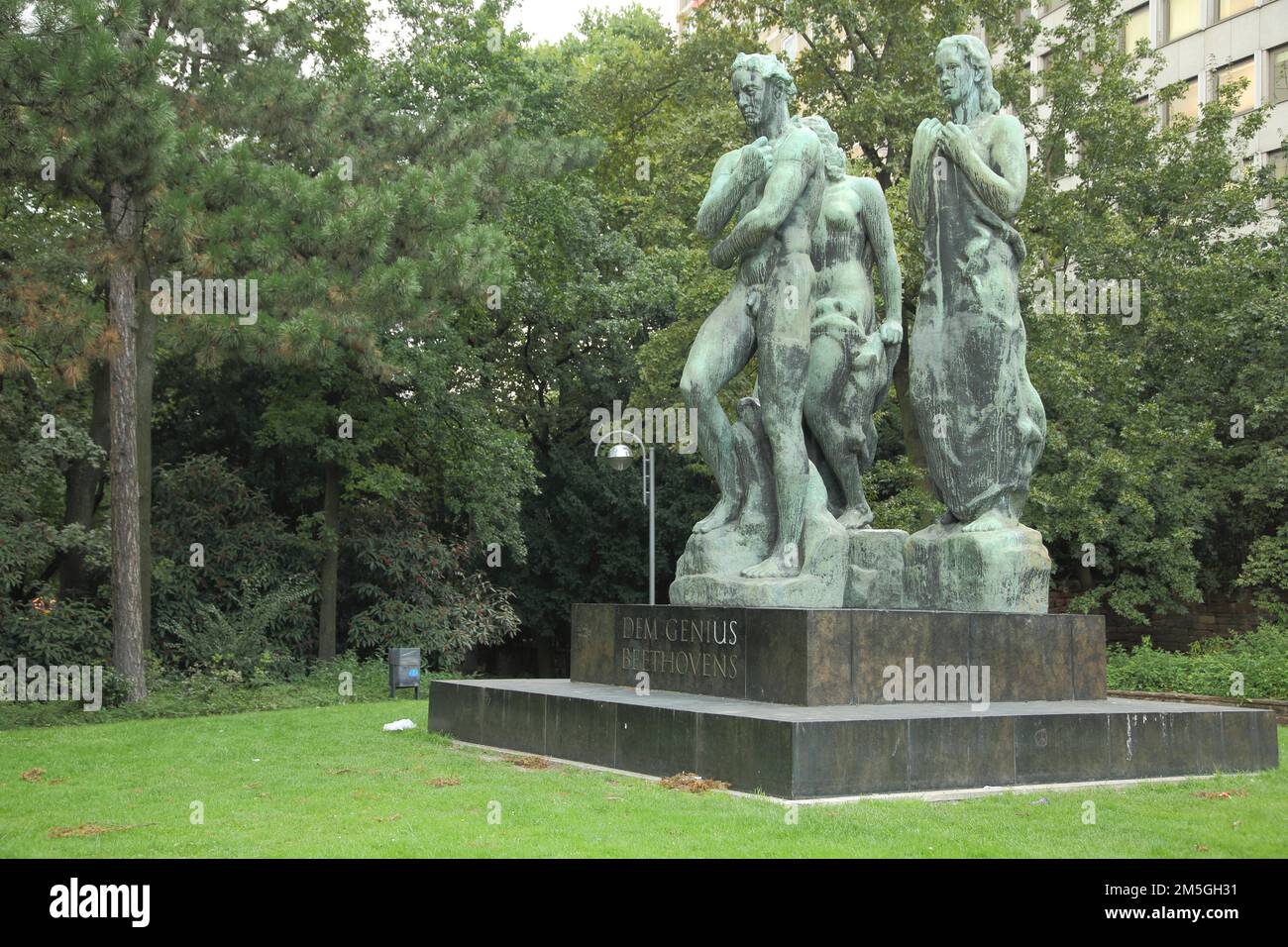 Sculpture Beethoven Monument by Georg Kolbe with three figures ...