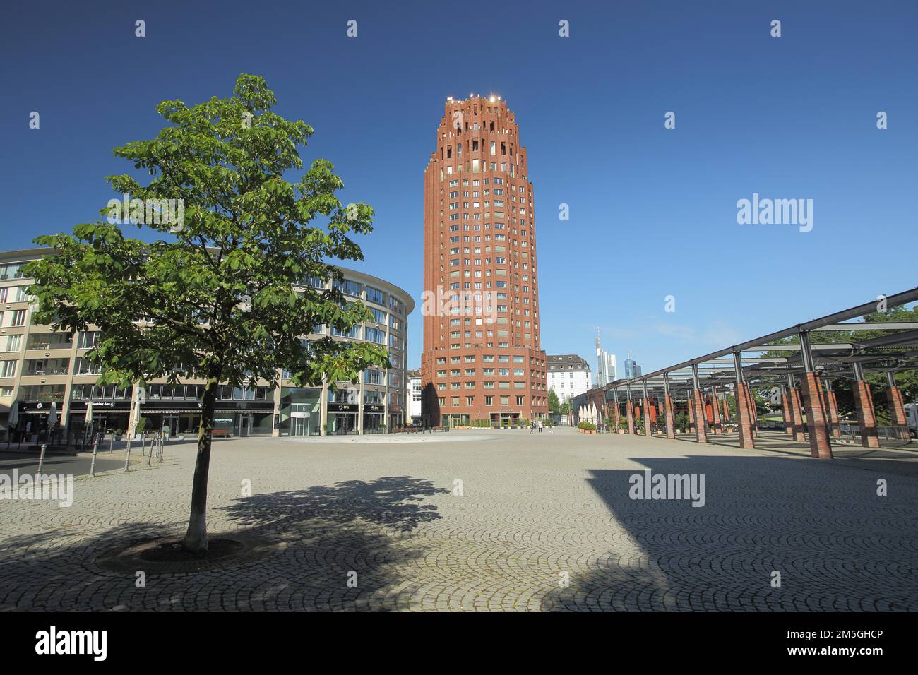 Walther-von-Cronberg-Platz with Colosseo and Main Plaza Hotel Lindner ...
