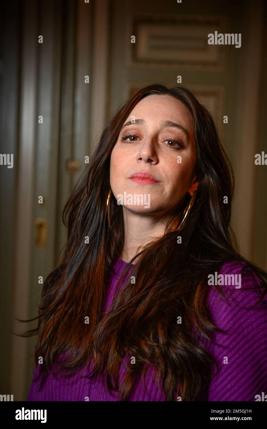 Actress Mariana Trevino, who plays Marisol in A man called Otto ...