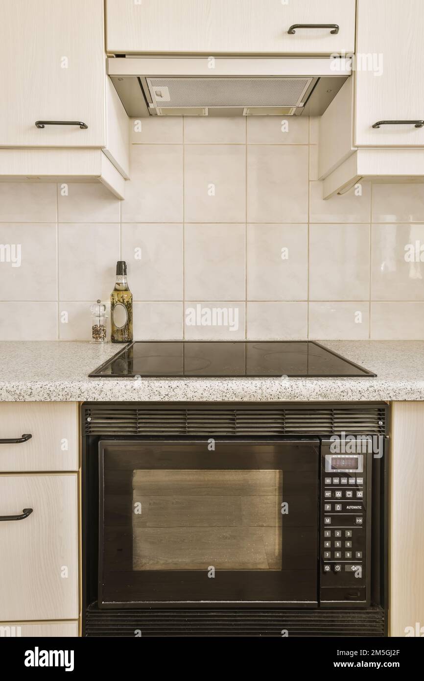 Kitchen appliance home hi-res stock photography and images - Alamy