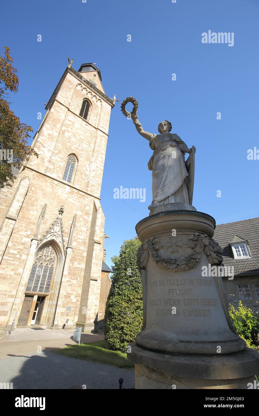 Statue of germania hi-res stock photography and images - Alamy